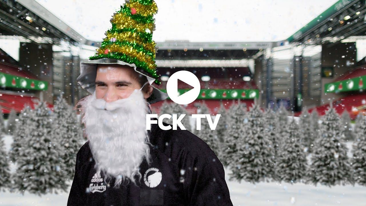 "Connie fra træets Ronnie trop!" Spillerne synger julen ind... | F.C ...