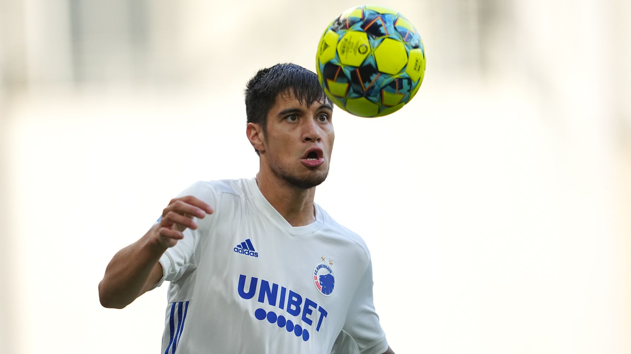 Kevin Diks | Defender - F.C. København